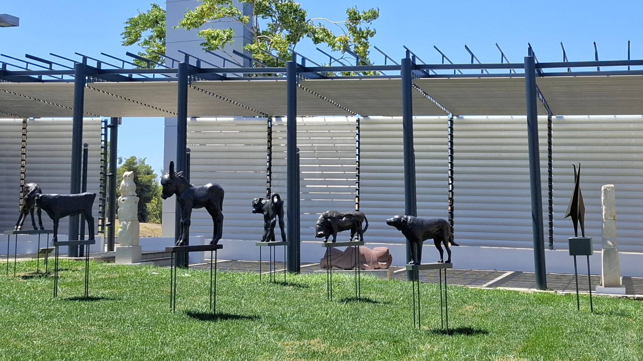 THE FARM - National Gallery